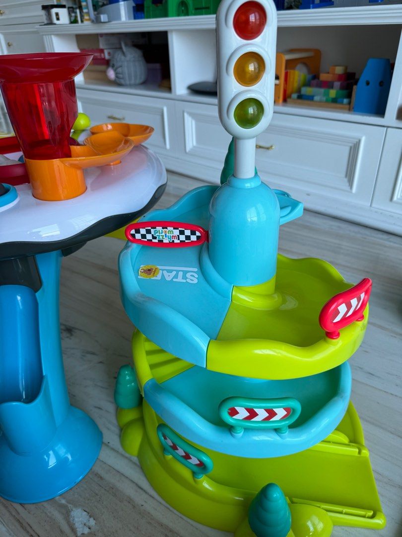 ELC Whizz world lights and sounds mountain set, Bayi & Anak, Mainan ...