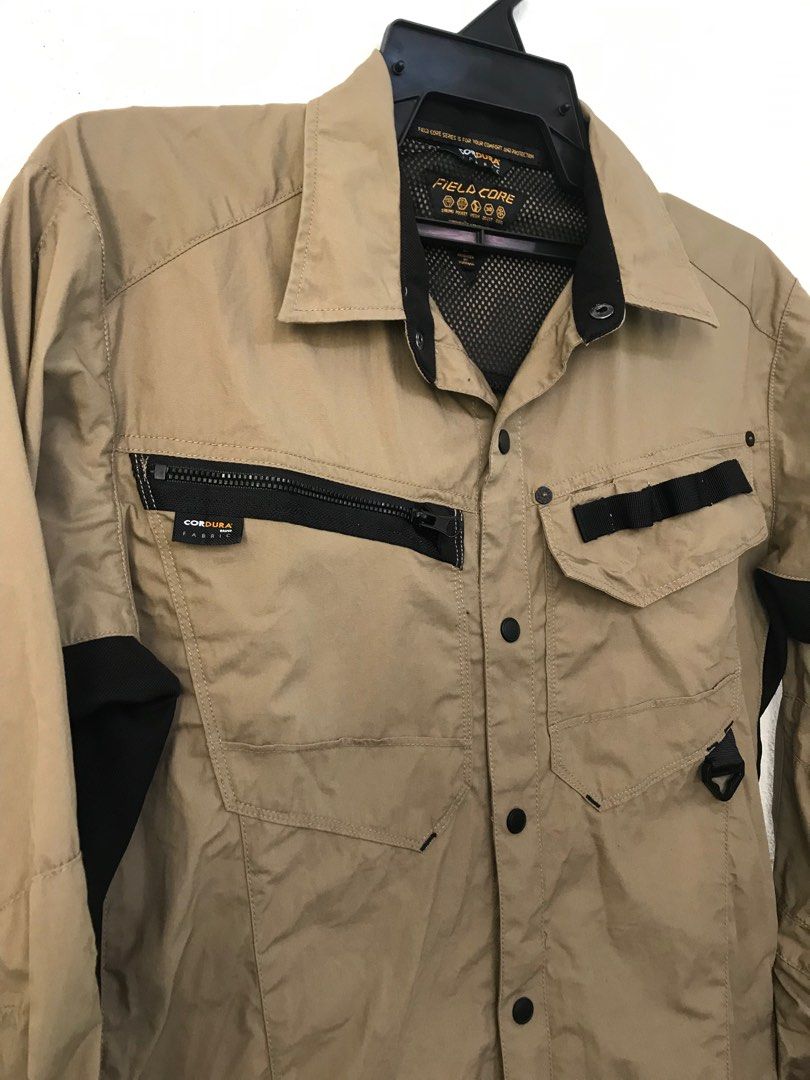 Field core 3d cutting, Men's Fashion, Activewear on Carousell