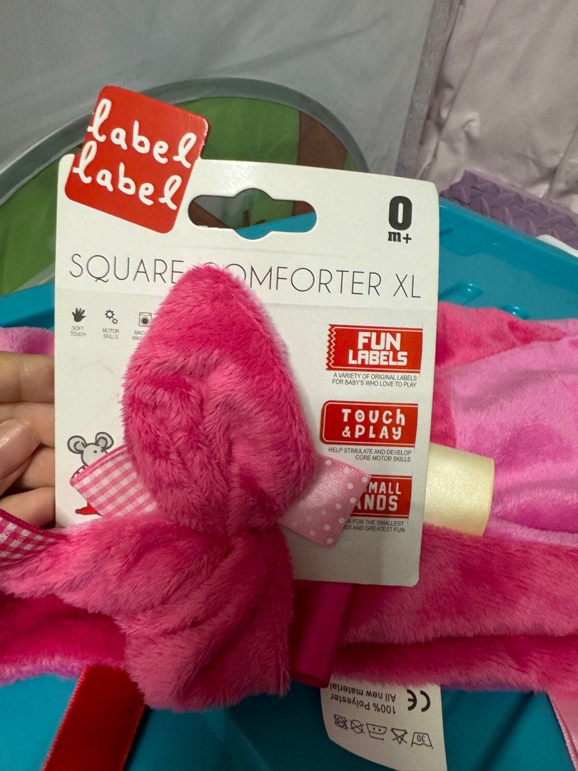 Label label square comforter XL, 兒童＆孕婦用品, 嬰兒玩具 - Carousell
