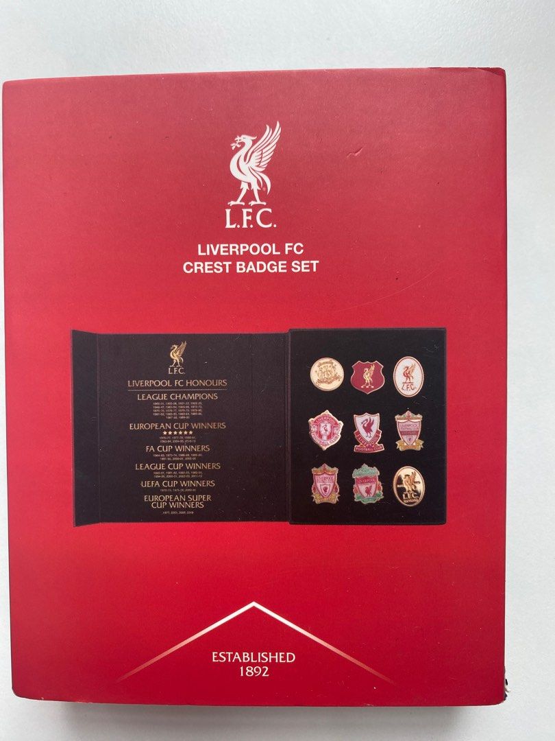 Liverpool FC Crest Badge Set, Hobbies & Toys, Collectibles ...