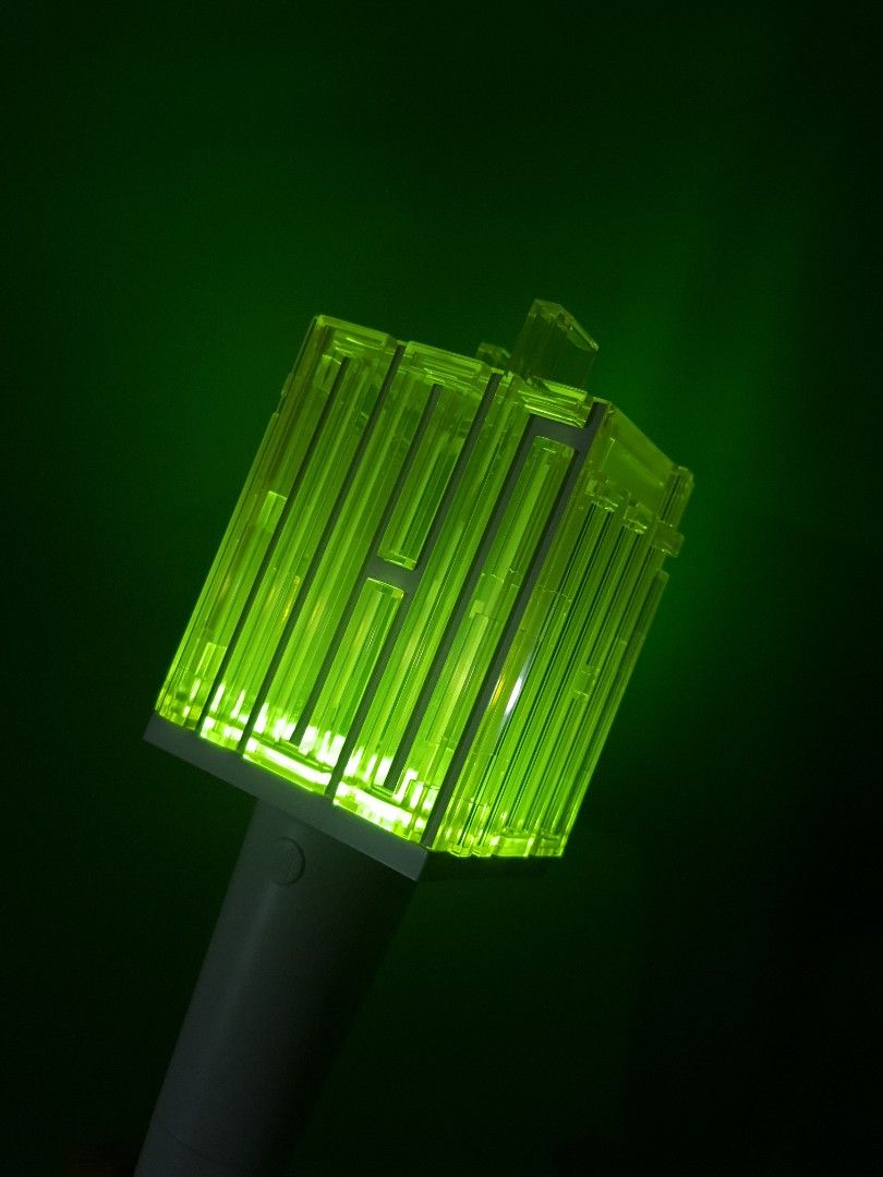 NCT Official Lightstick, Hobbies & Toys, Memorabilia & Collectibles, K ...