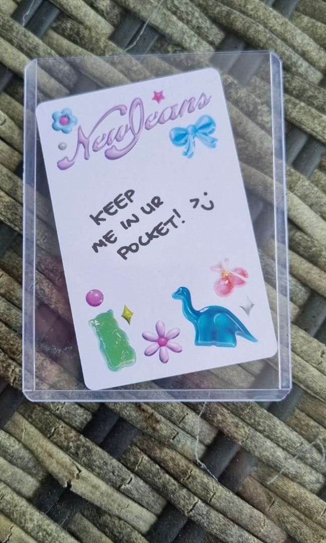 NEWJEANS HANNI GET UP PHOTOCARD, Hobbies & Toys, Memorabilia ...