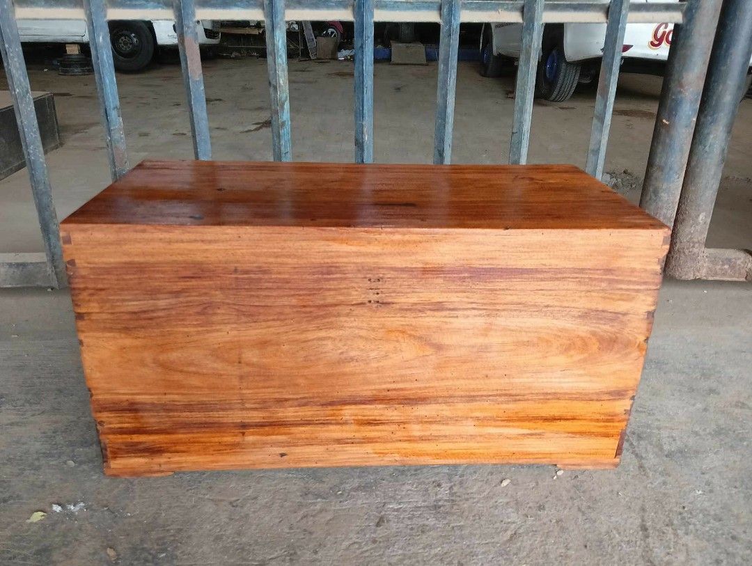 Old Baul, Furniture & Home Living, Home Improvement & Organization ...