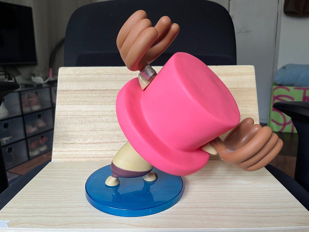 One Piece: Hiding Chopper, Hobbies & Toys, Toys & Games on Carousell