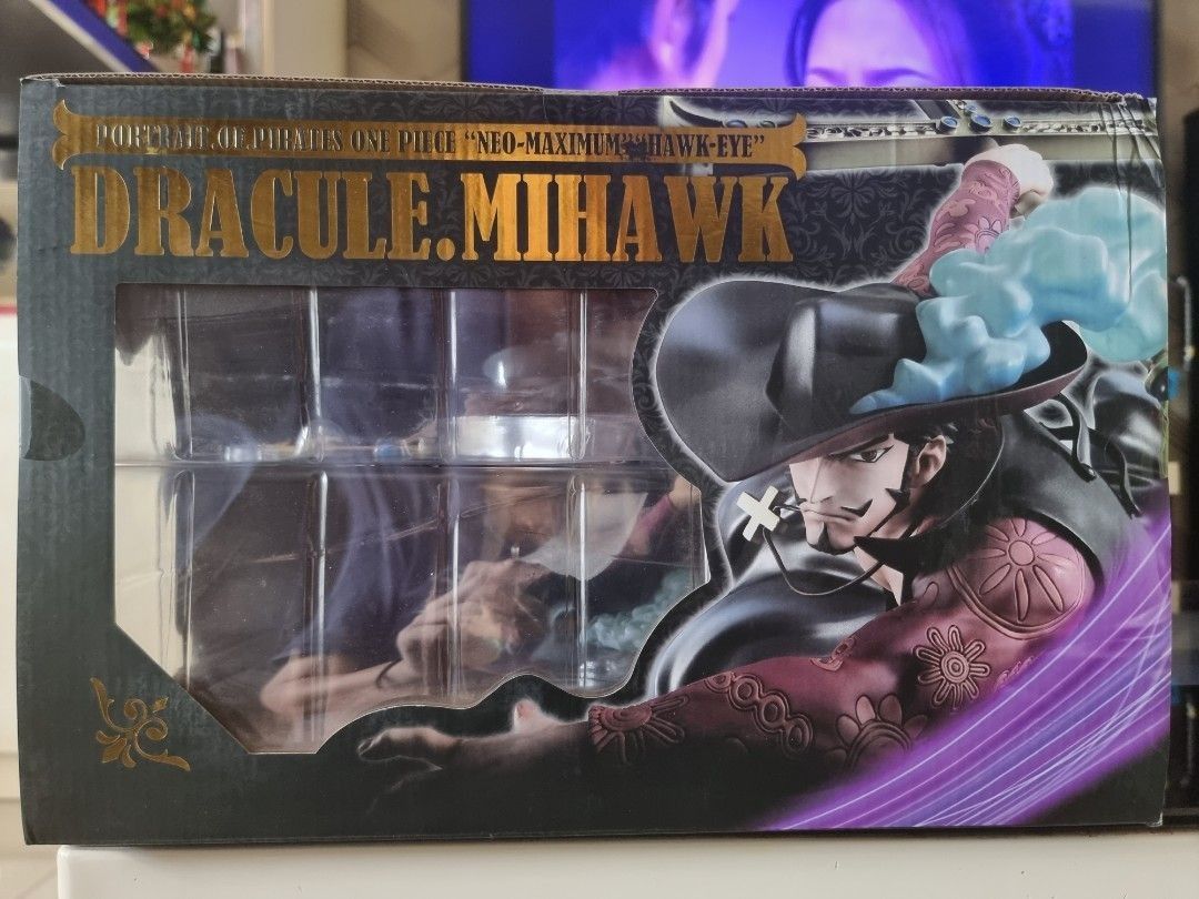 One Piece Megahouse P.O.P Maximum - Hawk-Eye Dracule Mihawk Portrait Of ...