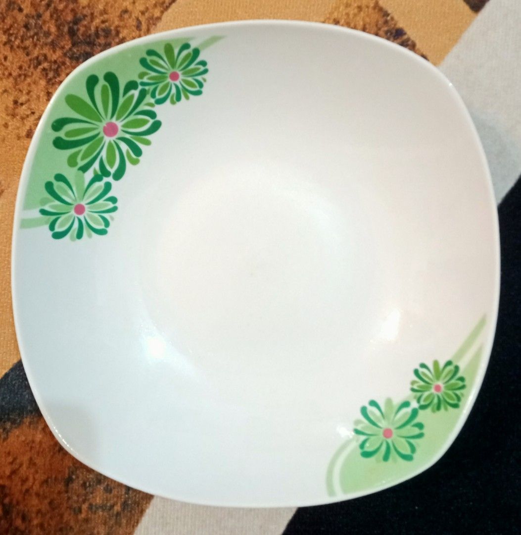 Plates Darlie Corak Bunga Warna Hijau ., Furniture & Home Living ...