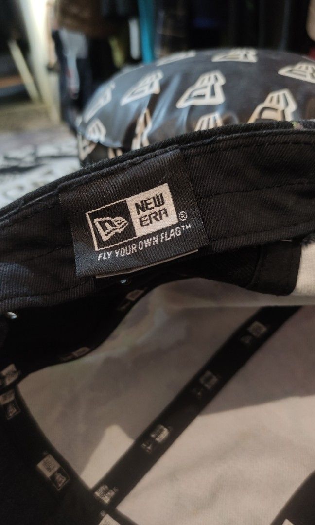 TOPI 5 PANEL NEW ERA, Fesyen Pria, Aksesoris, Topi di Carousell