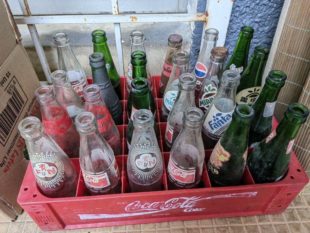 Botol antik old antique bottle mirinda coke pepsi f&n yeo's, Hobbies ...