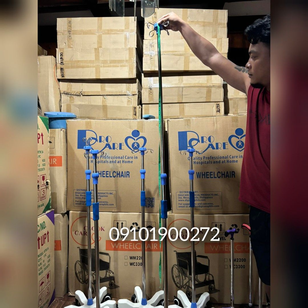 Dextrose stand with wheels, Beauty & Personal Care, Foot Care on Carousell