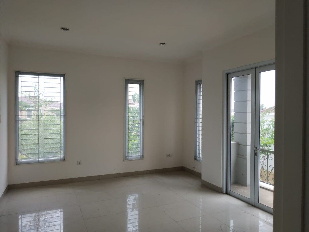 Elista Village Gading Serpong, Properti, Dijual di Carousell