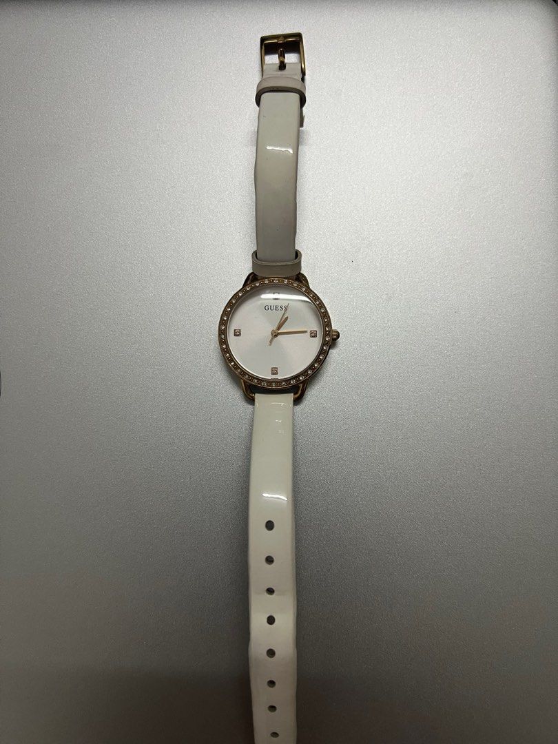 Guess Watch (STRIPE DEFECT) , Women's Fashion, Watches & Accessories ...