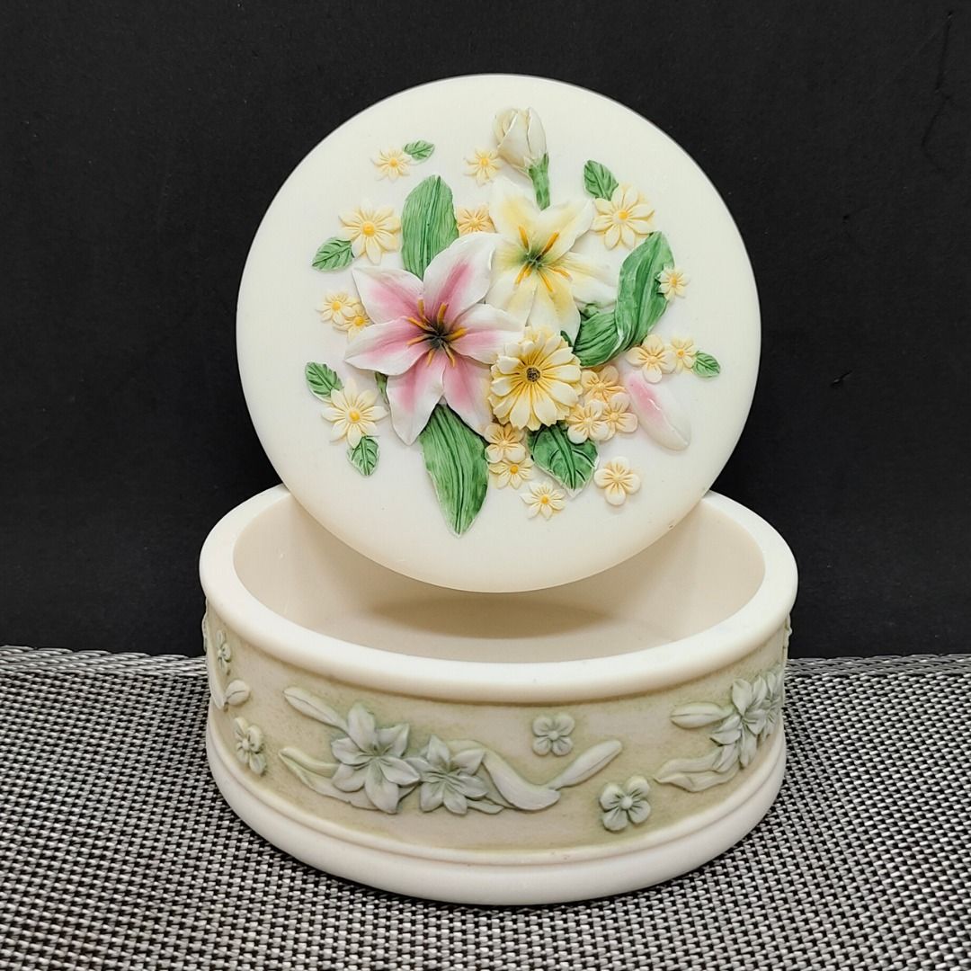 Handcast Round Ceramic 4" Diameter Embossed Floral Bouquet Trinket Box ...