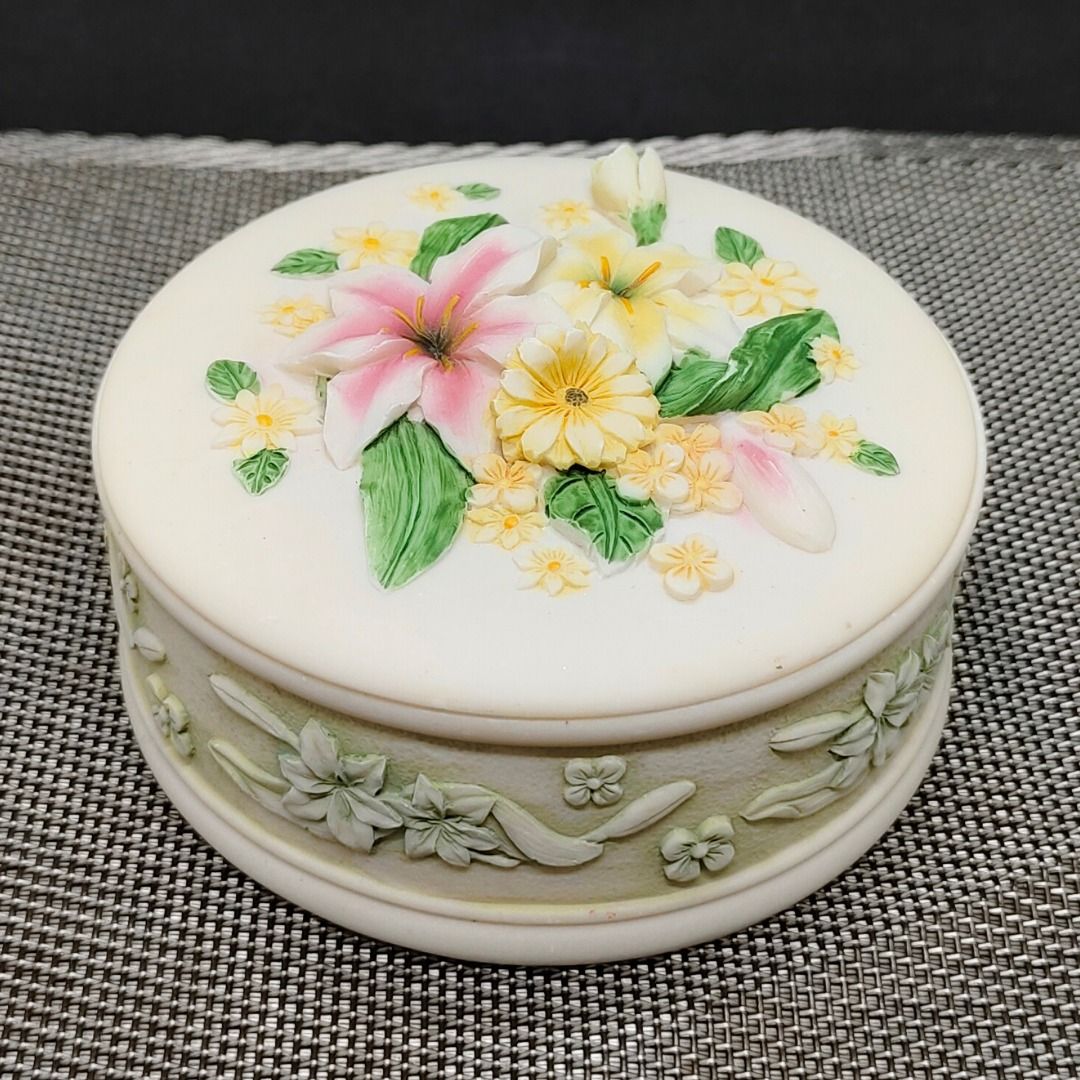 Handcast Round Ceramic 4" Diameter Embossed Floral Bouquet Trinket Box ...
