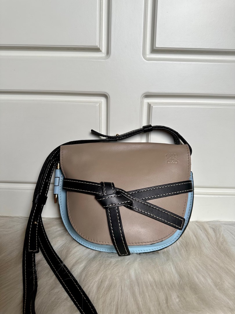 Loewe Gate sling, Fesyen Wanita, Tas & Dompet di Carousell