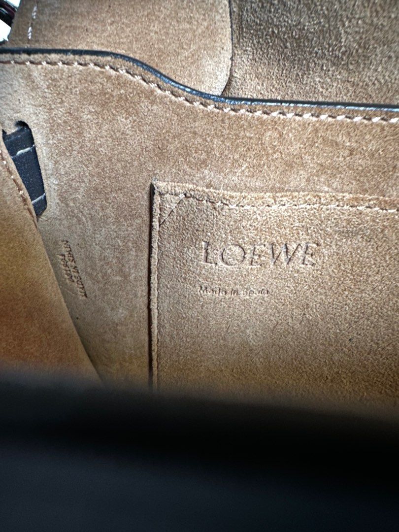 Loewe Gate sling, Fesyen Wanita, Tas & Dompet di Carousell