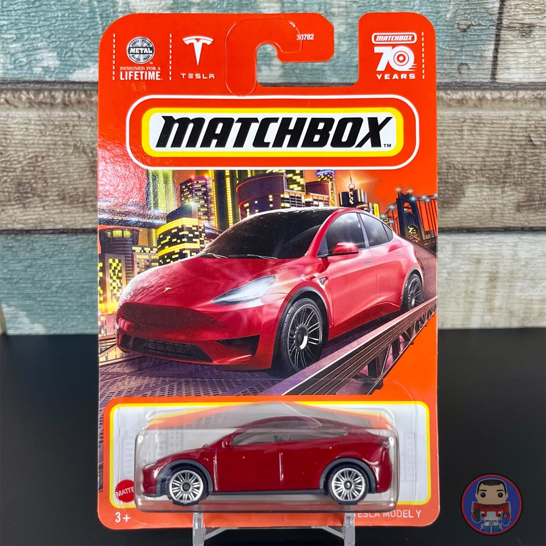 Matchbox Tesla Model Y 1:64 Scale Diecast Model Car, Hobbies & Toys ...