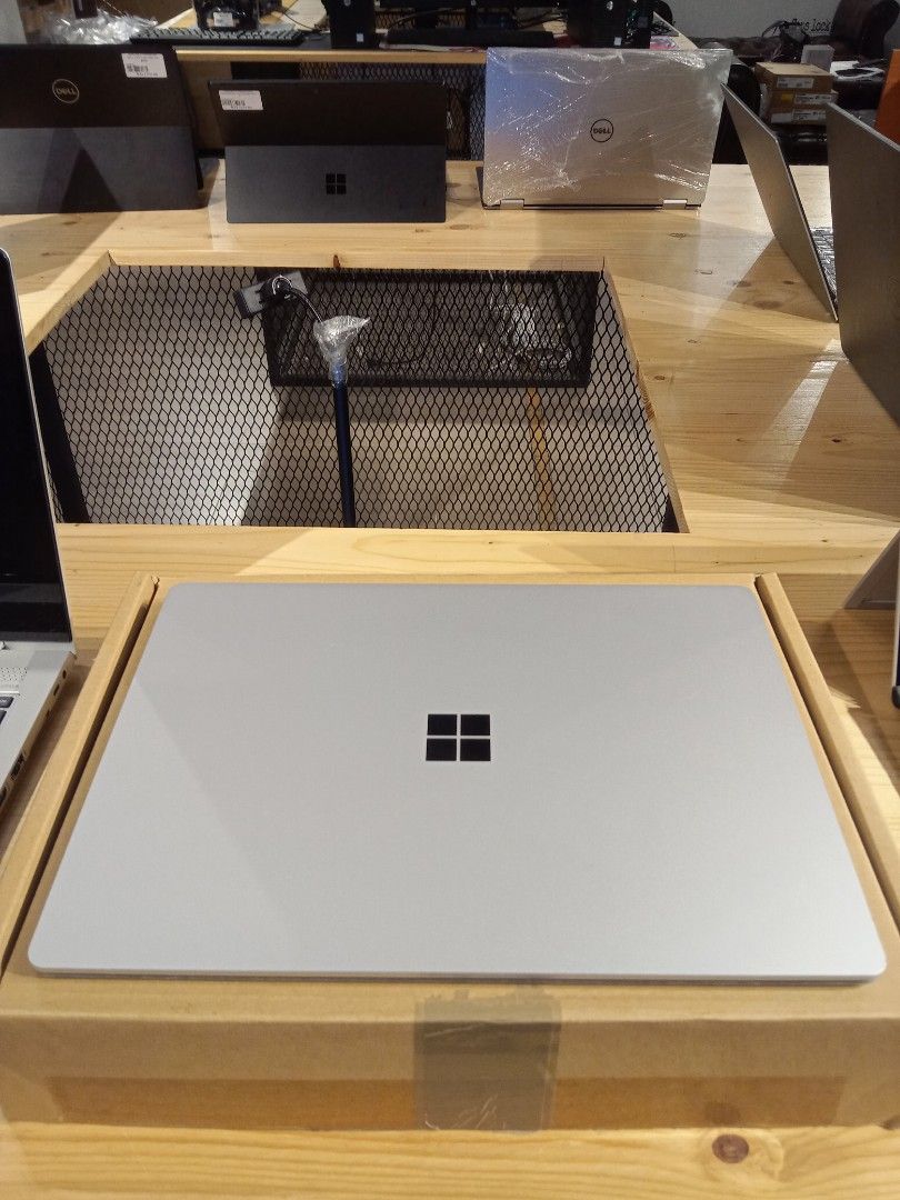 Microsoft surface laptop 3 touchscreen (Display unit ), Computers ...
