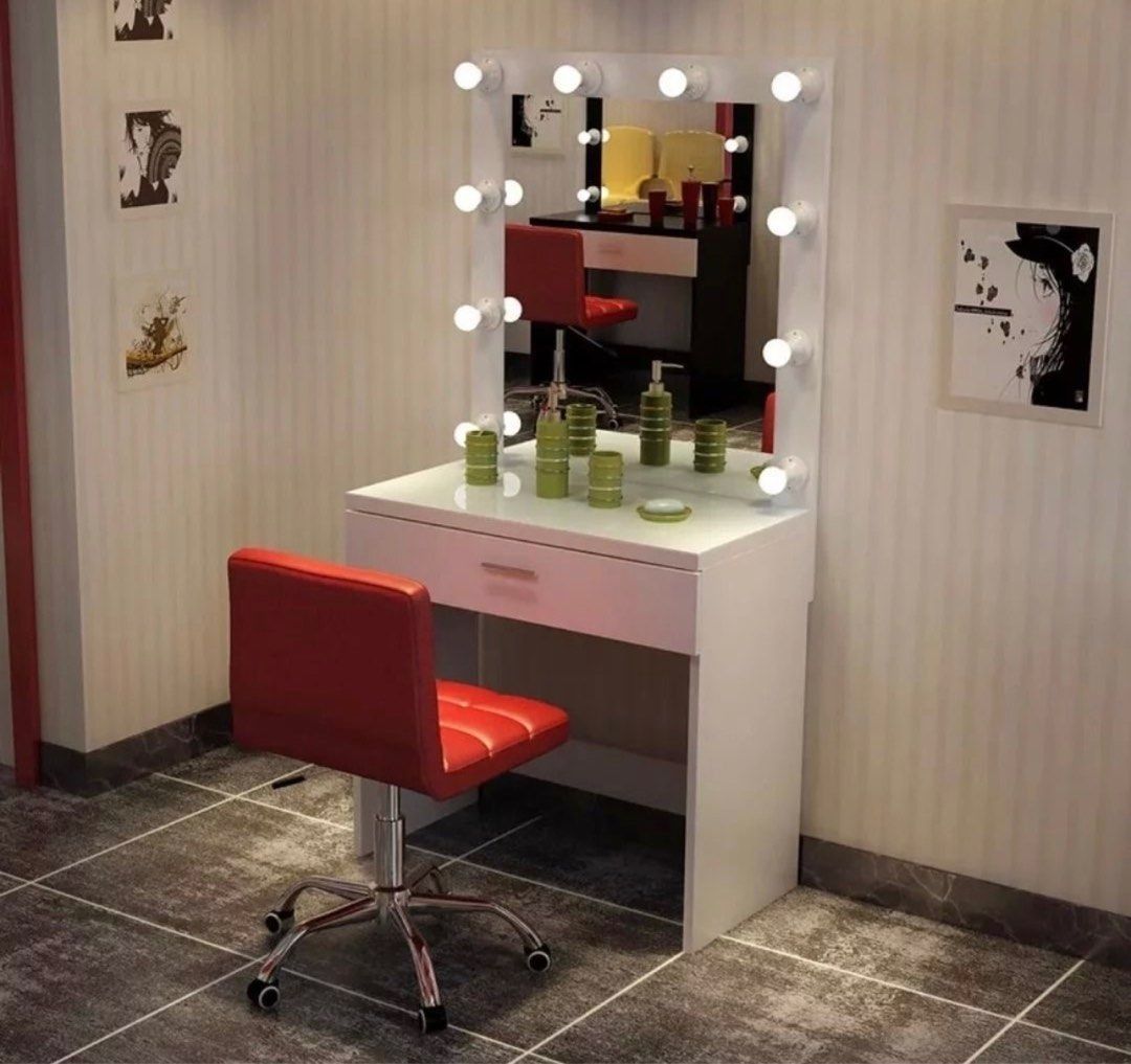 MOAB Spotlight Vanity Mirror Set, Furniture & Home Living, Furniture ...