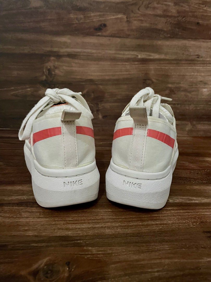 NIKE court vision alta sepatu sneakers, Fesyen Wanita, Sepatu di Carousell