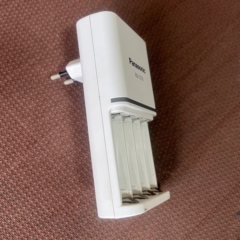 Panasonic Eneloop Smart & Quick Charger BQ-CC55 for rechargeable AA/AAA ...