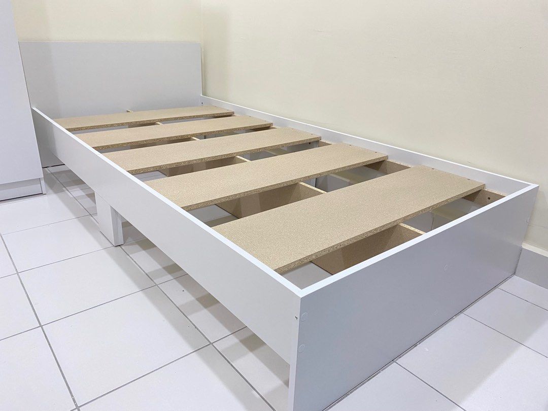 Set Single Katil & Almari, Furniture & Home Living, Furniture, Other ...