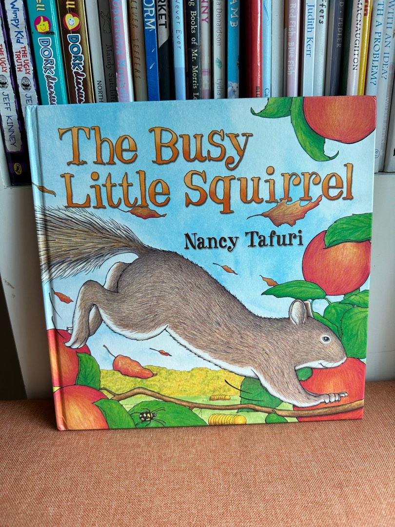 The Busy Little Squirrel, Hobbies & Toys, Books & Magazines, Children's ...