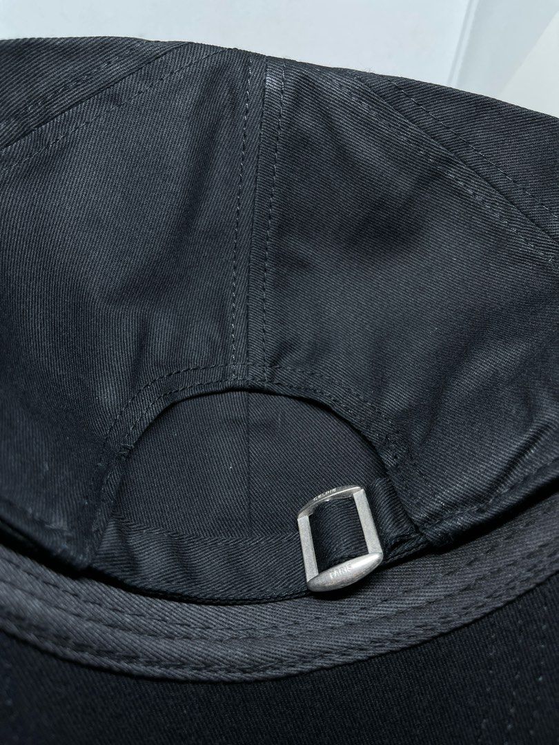 Topi Celine, Fesyen Pria, Aksesoris, Topi di Carousell