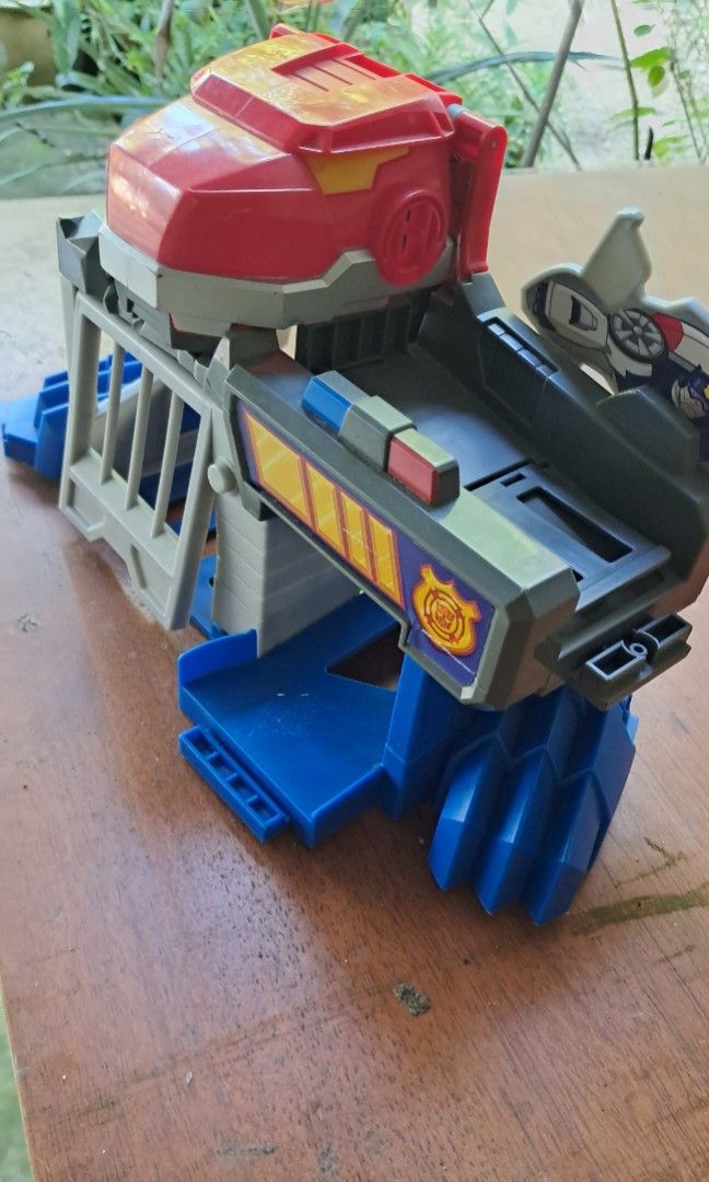 Transformers Playskool Heroes Rescue Boat Flip Racer, Hobbies & Toys ...