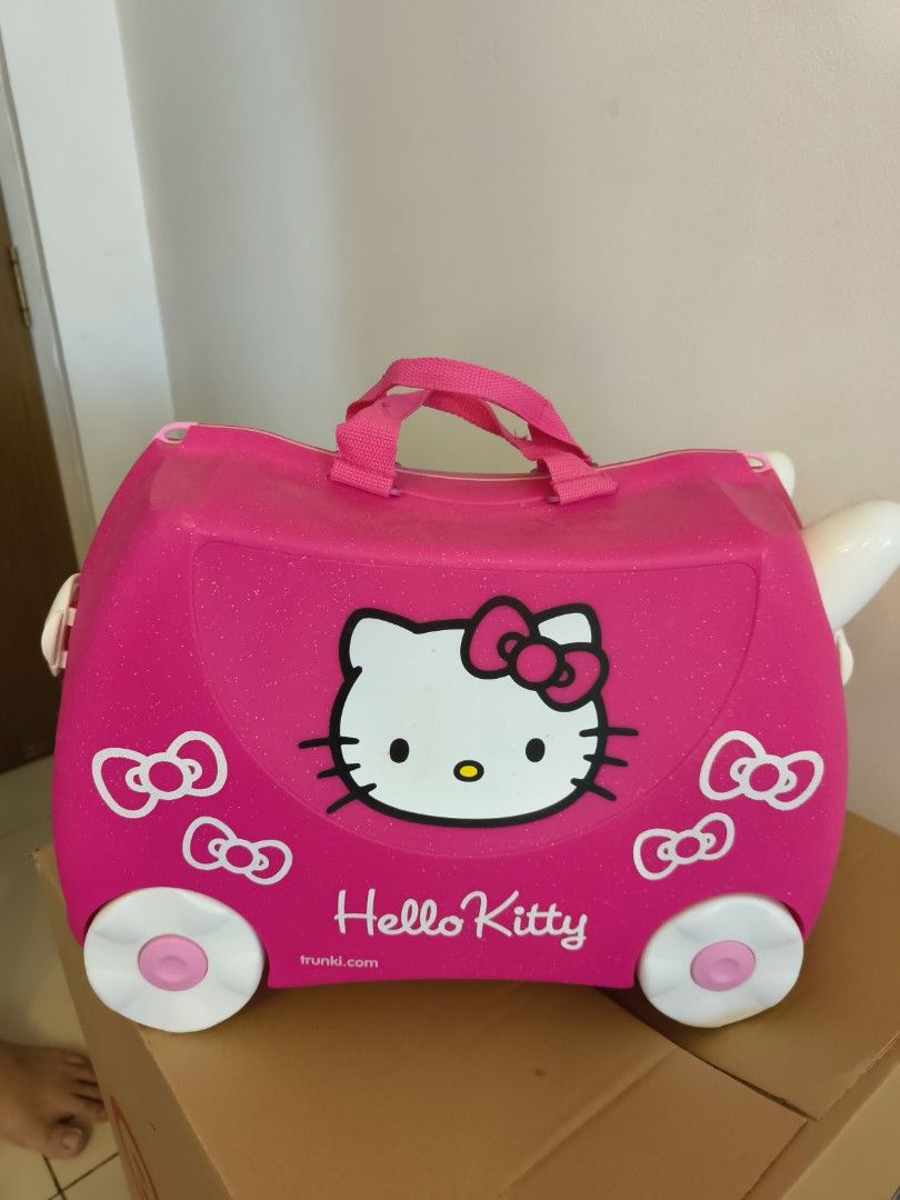 Trunkie Ride on suitcase, Babies & Kids, Babies & Kids Fashion on Carousell