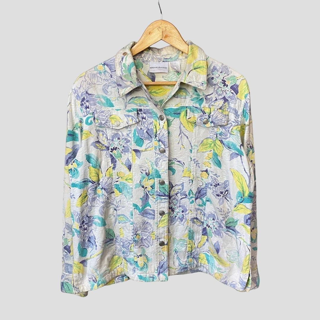 Vintage Alfred Dunner Floral White Denim Jacket, Men's Fashion, Tops ...