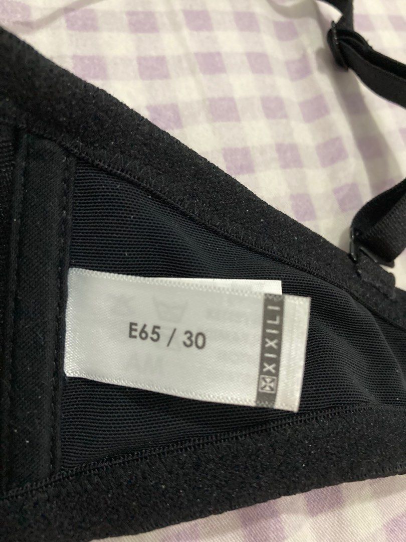 Xixili Bra, Women's Fashion, New Undergarments & Loungewear on Carousell