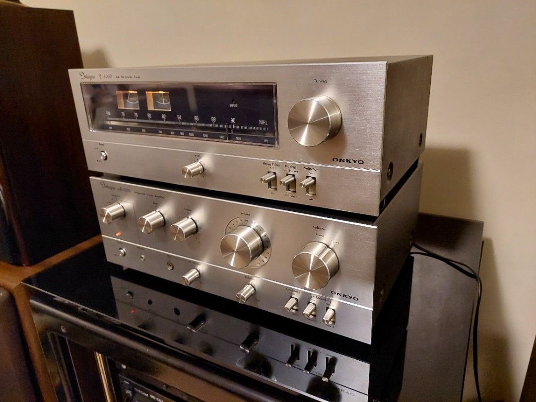 Onkyo Vintage Amplifier with Tuner, Audio, Soundbars, Speakers ...