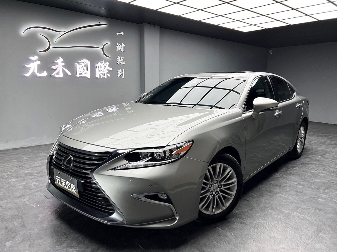 2018 Lexus ES200 2.0 豪華版 極光鈦, 汽車, 汽車出售在旋轉拍賣