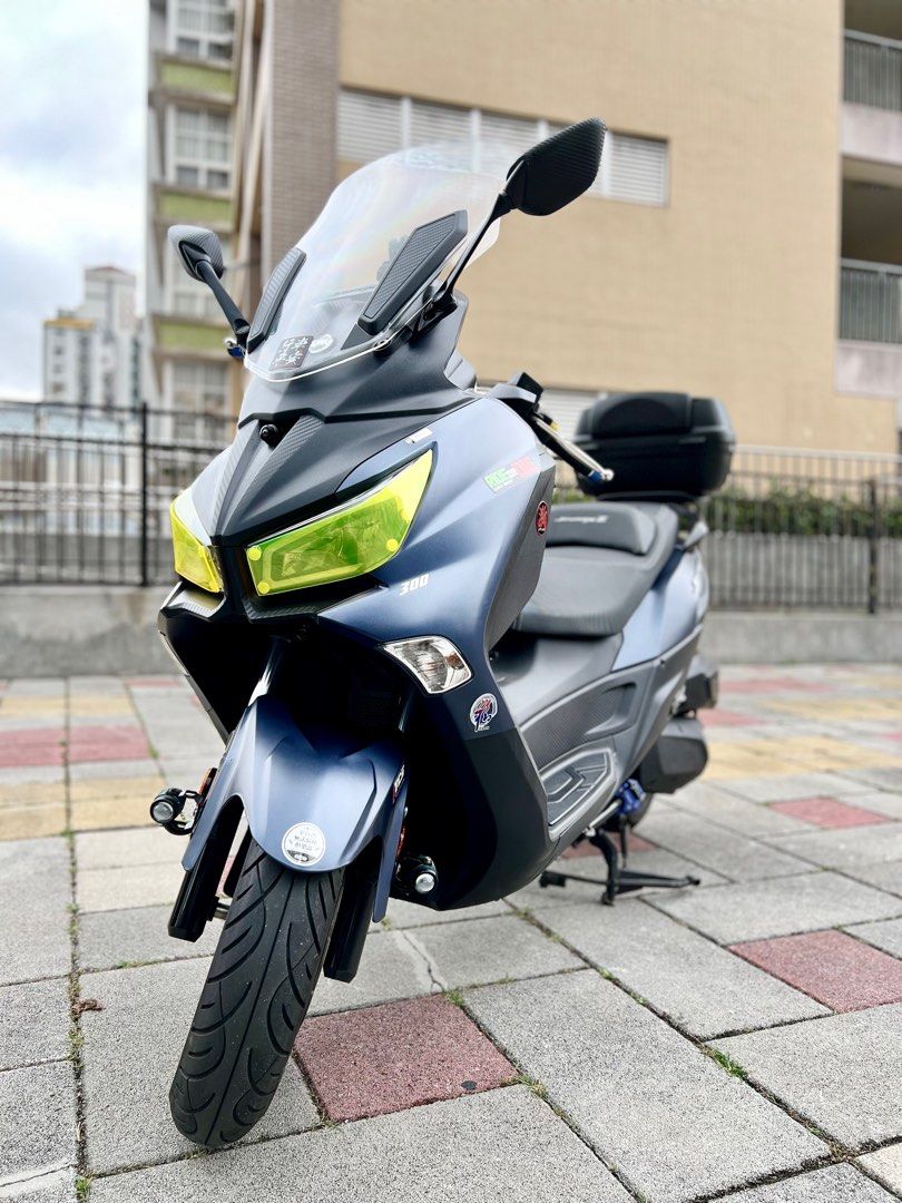 2022年 SYM Joymax Z+ ABS TCS 只跑五千公里 一手車, 機車, 重機在旋轉拍賣