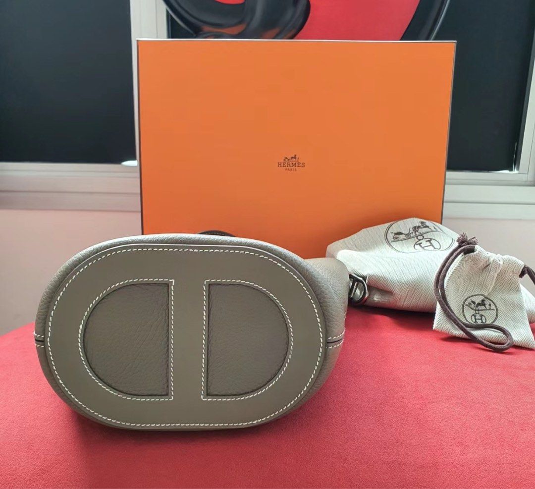 全新真品 HERMES 愛馬仕 IN THE LOOP 18 菜籃子 豬鼻子 手提托特包 水桶包 大象灰, 名牌精品, 精品包與皮夾在旋轉拍賣