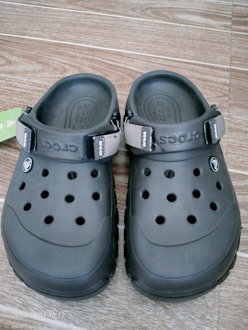 CROCS ICONIC SLIDES, Men's Fashion, Footwear, Slippers & Slides on ...