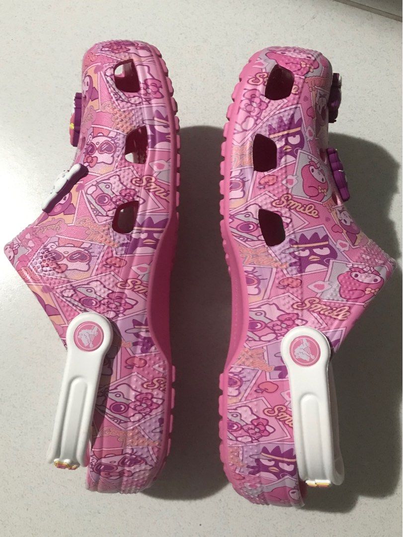 Crocs Sanrio Hello Kitty and Friends ( keroppi badtz maru my melody ...
