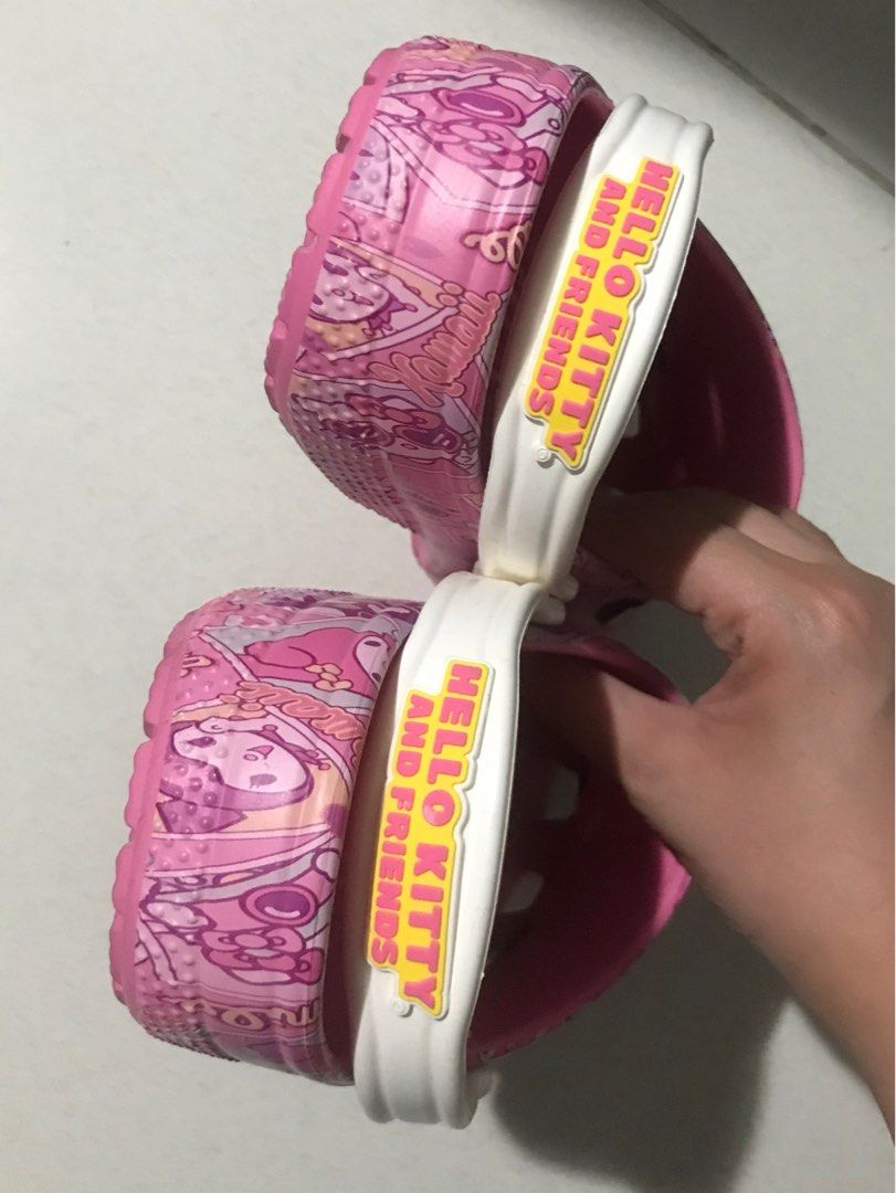 Crocs Sanrio Hello Kitty and Friends ( keroppi badtz maru my melody ...