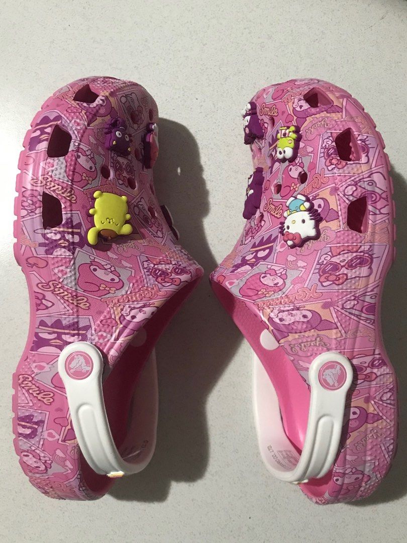 Crocs Sanrio Hello Kitty and Friends ( keroppi badtz maru my melody ...