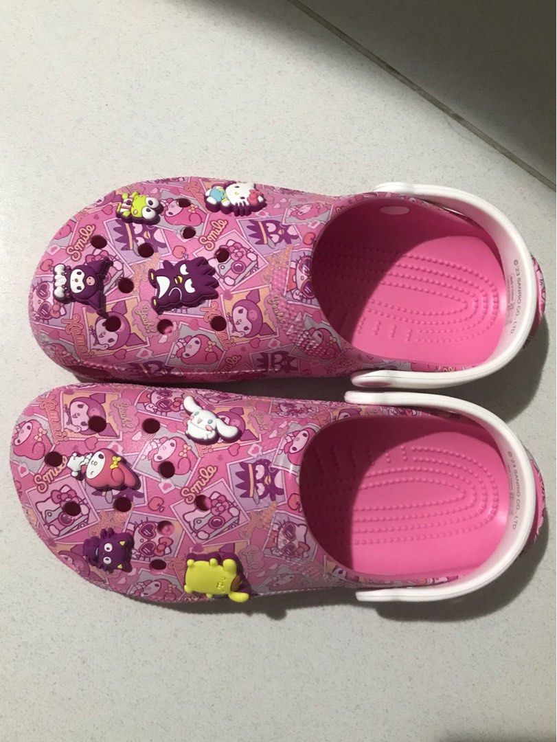 Crocs Sanrio Hello Kitty and Friends ( keroppi badtz maru my melody ...