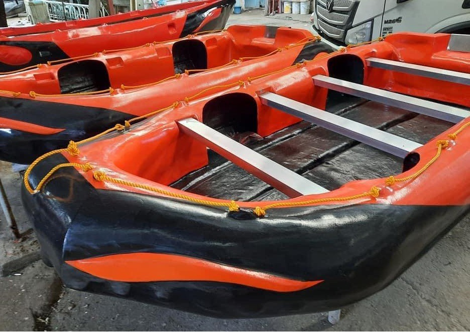 Fiberglass Rescue Boat 6-8 Persons Capacity, Sports Equipment, Sports ...
