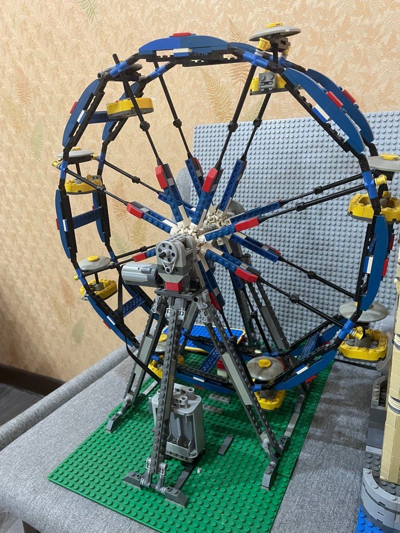 Lego Ferris Wheel, Hobbies & Toys, Toys & Games on Carousell