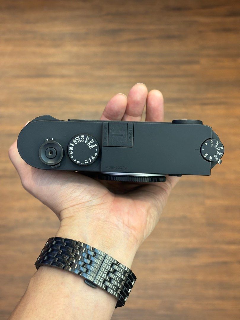 LEICA M10 MONOCHROME BODY, Photography, Cameras on Carousell