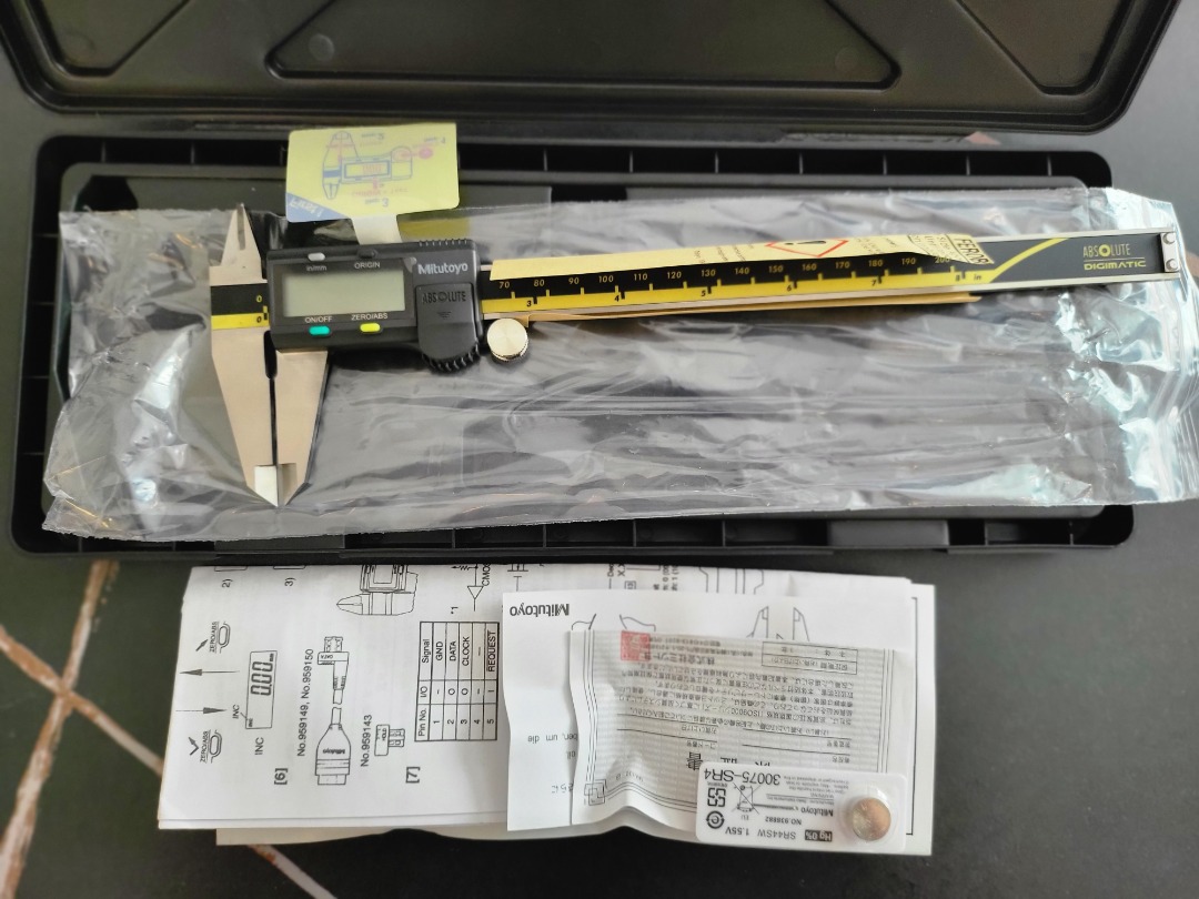 New MITUTOYO DIGITAL CALIPER 200mm, Hobbies & Toys, Stationery & Craft ...