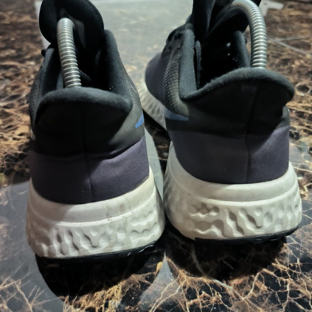 Nike running 9uk, Men's Fashion, Footwear, Sneakers on Carousell