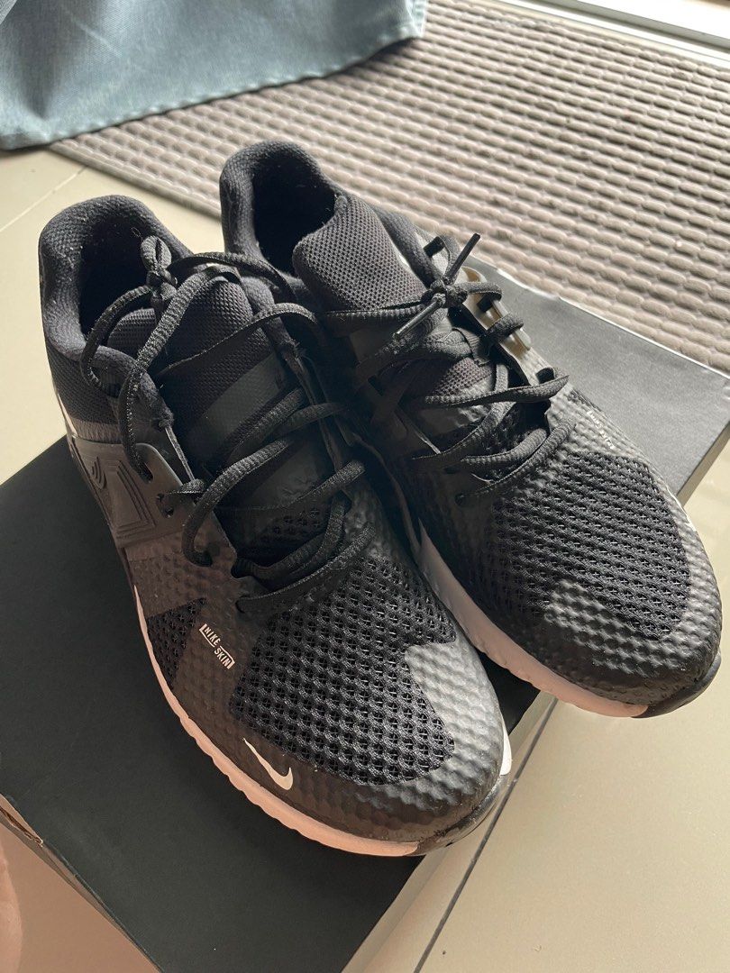 Nike Training Renew, Men's Fashion, Footwear, Sneakers on Carousell