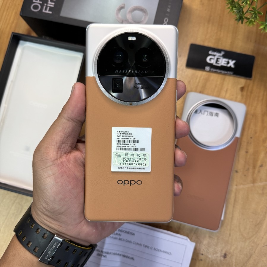 Oppo Find X6 Pro 5G 12GB 256GB Brown Leather Like new Pajak resmi, Telepon Seluler & Tablet ...