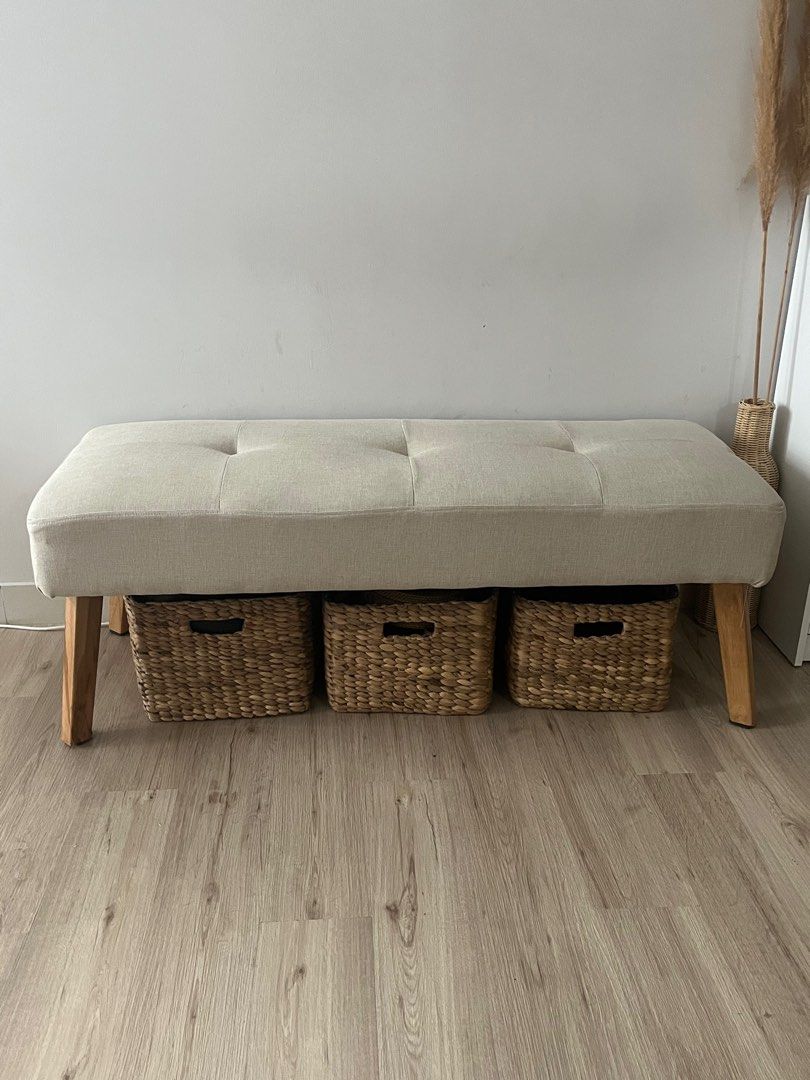 Sofa bench 2 seater 120 cm ivory putih krem, Perabotan Rumah di Carousell