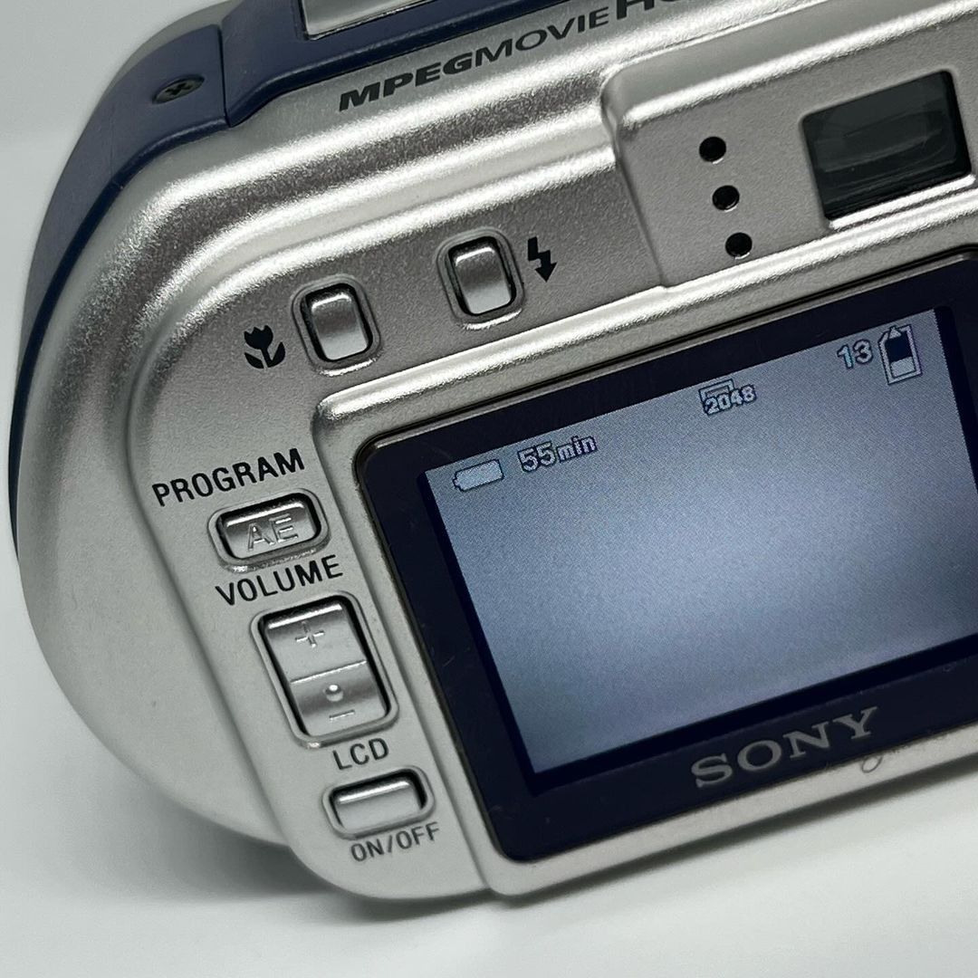 sony cybershot dsc-p1, Photography, Cameras on Carousell