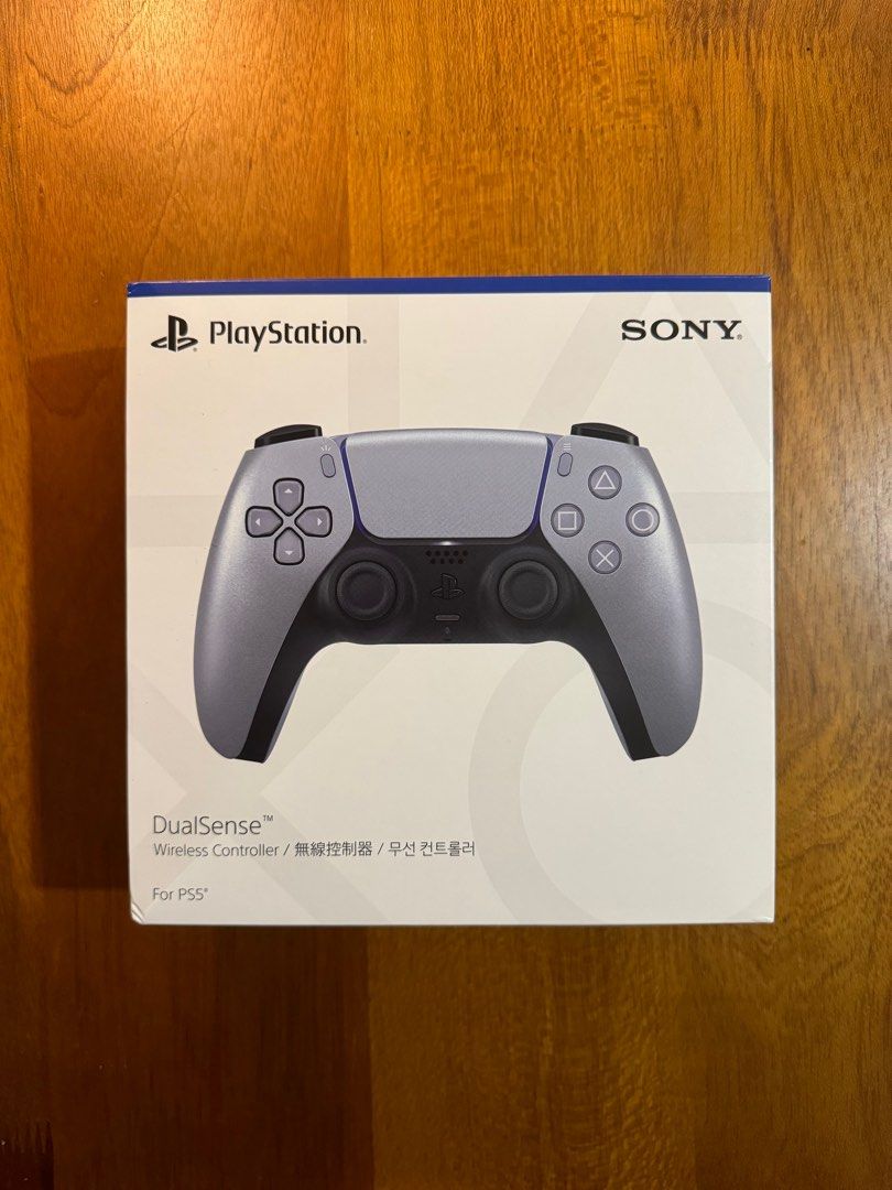 Sony PS5 Dual Sense Sterling Silver NEW, Video Gaming, Gaming ...
